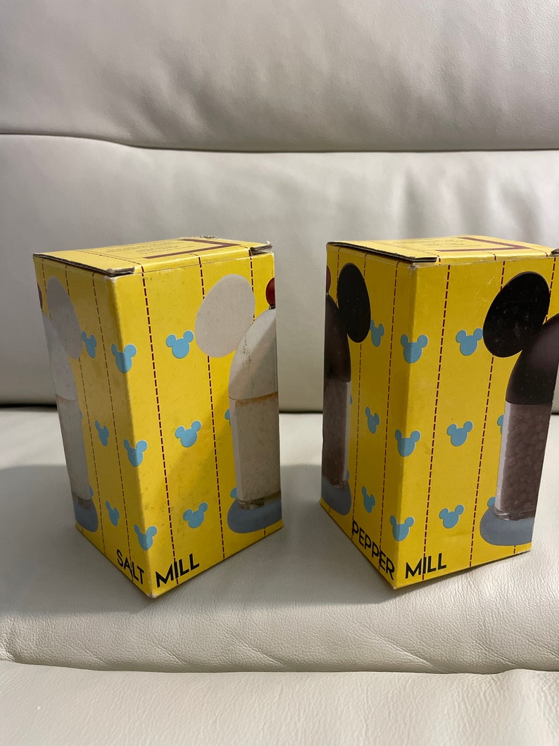 Mickey and Minnie Mouse Salt and Pepper Mills - Etsy