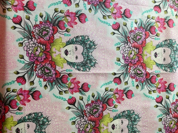 Tula Pink Elizabeth 16TH Century Selfiepinkby the - Etsy