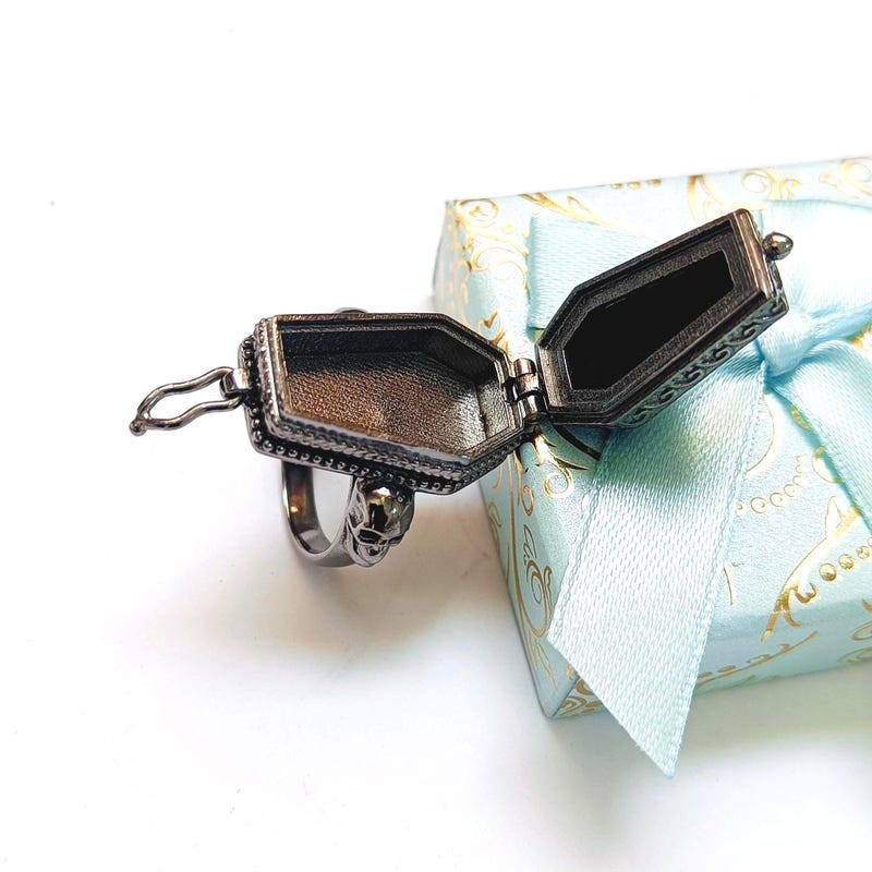 Coffin Locket Skeleton - Etsy