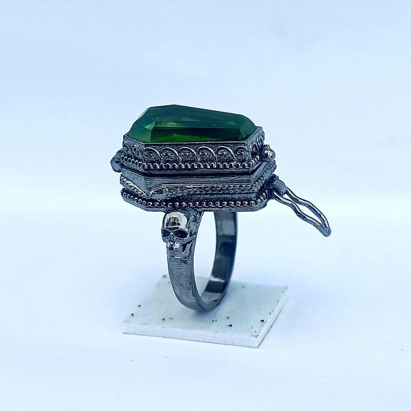 Poison Ring - Etsy