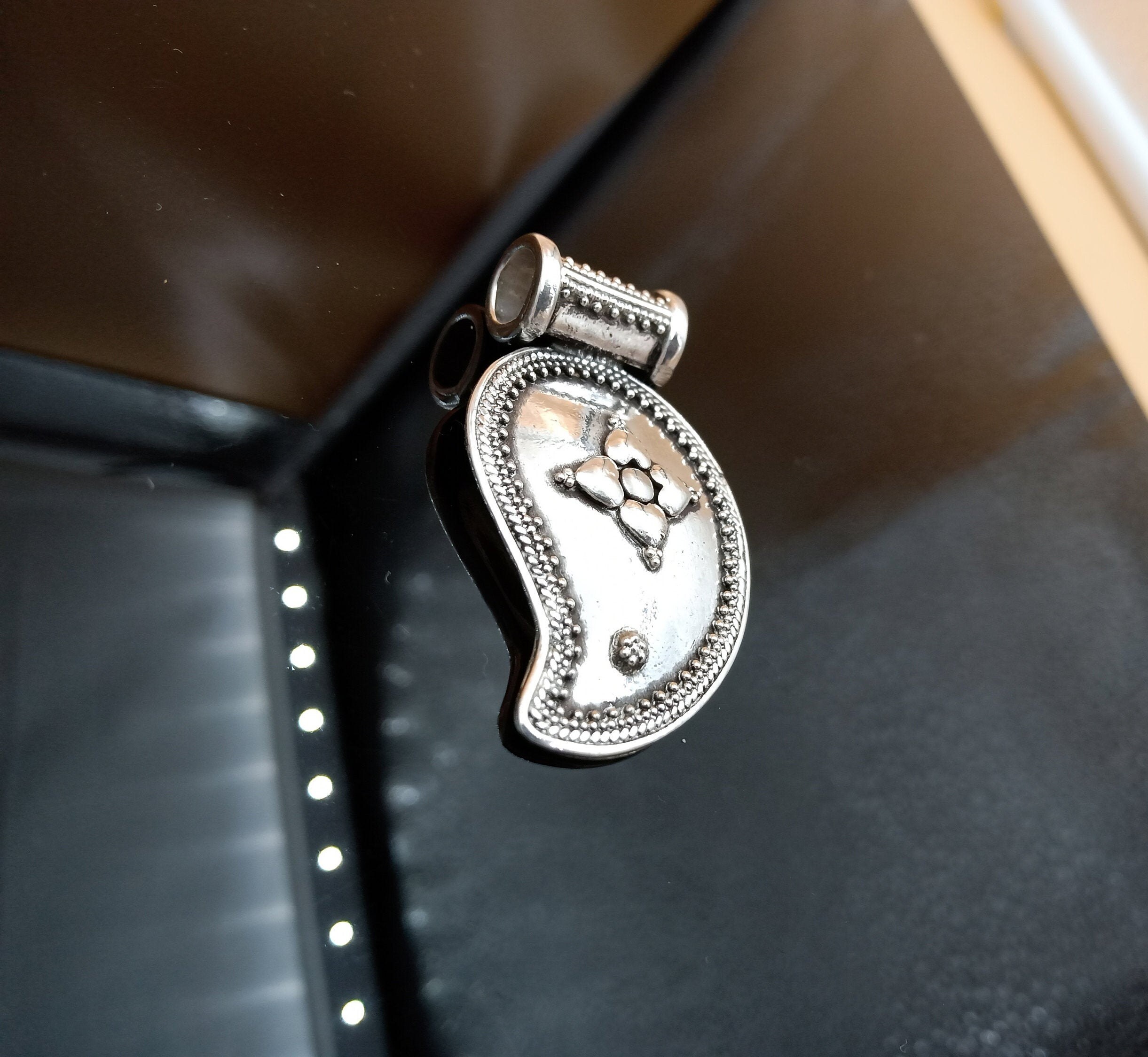 925silver Oxidized Leaf Mango Shaped Pendent, Adjustable Chain Necklace ...