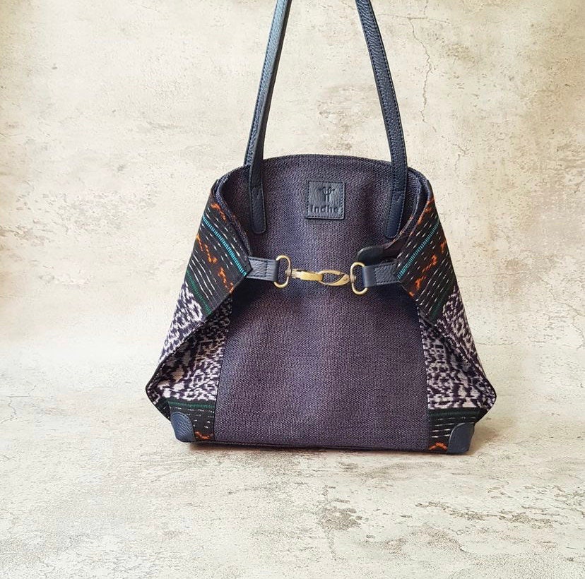 Art & Collectibles Fiber Arts Indonesian Handmade Tenun Leather Tote ...