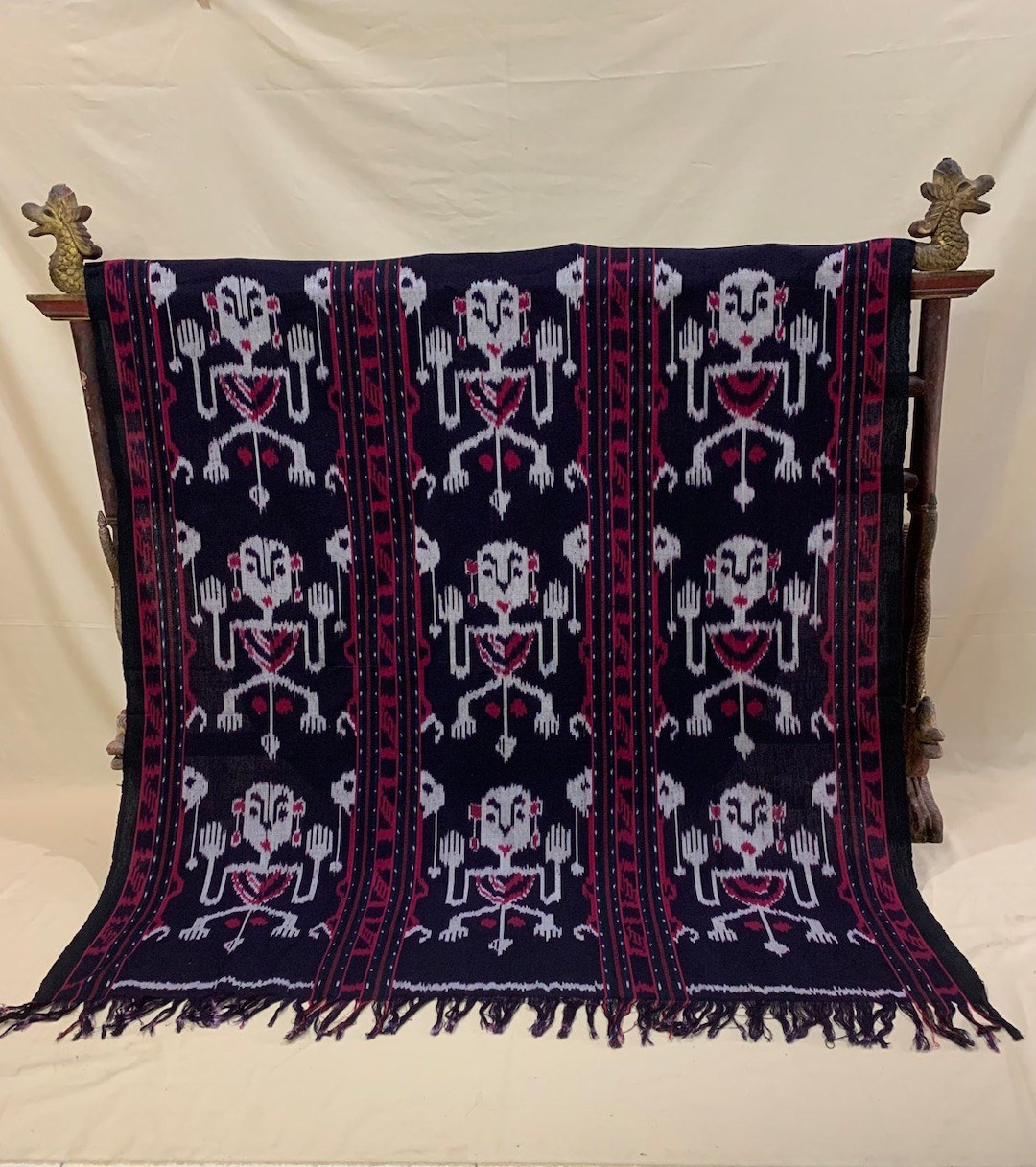 Indonesian Sumba Asmat Handwoven Tenun Ikat Natural Dye Fabric Sarong ...