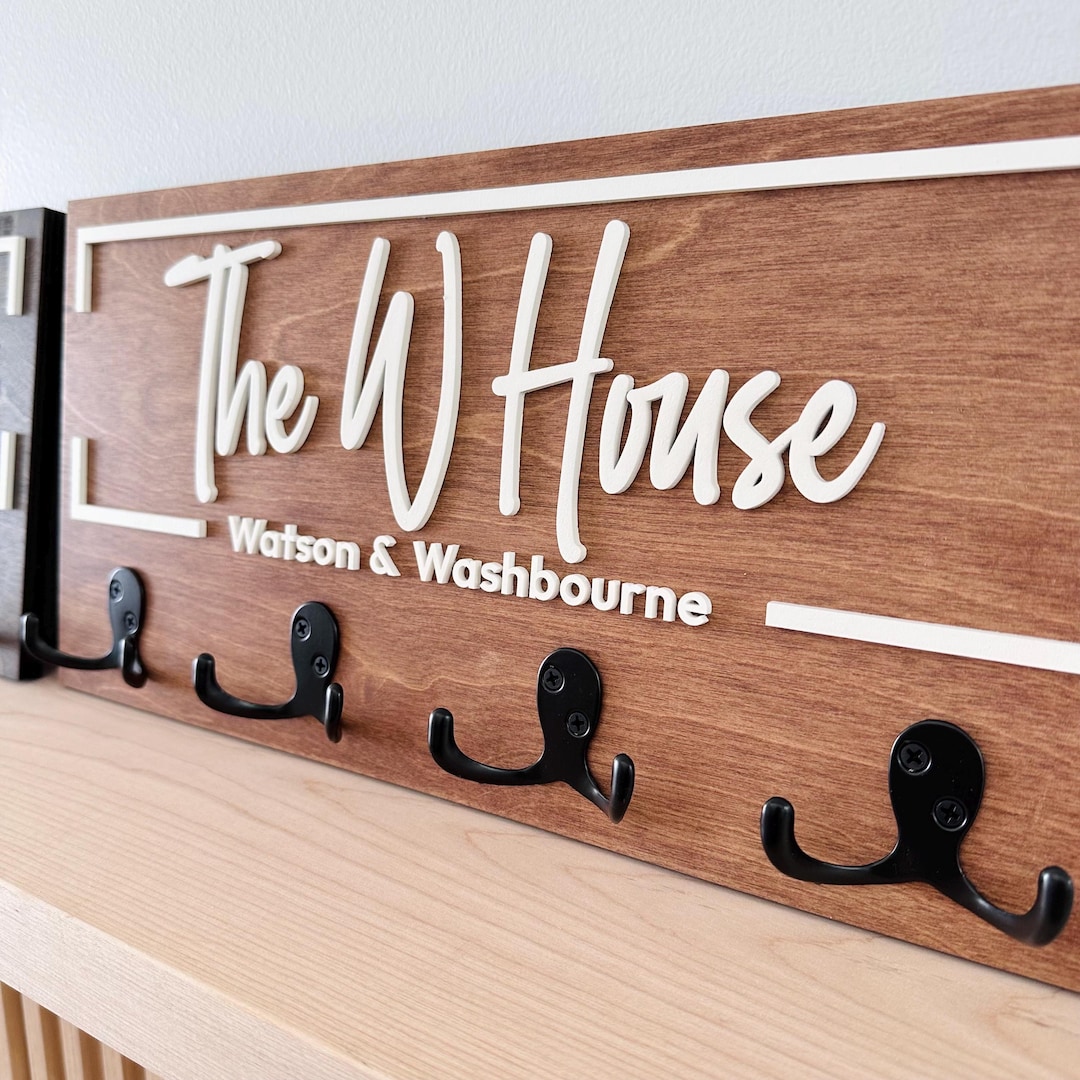 Personalized Key Holder for Wall • Family Name Key Rack • Housewarming ...