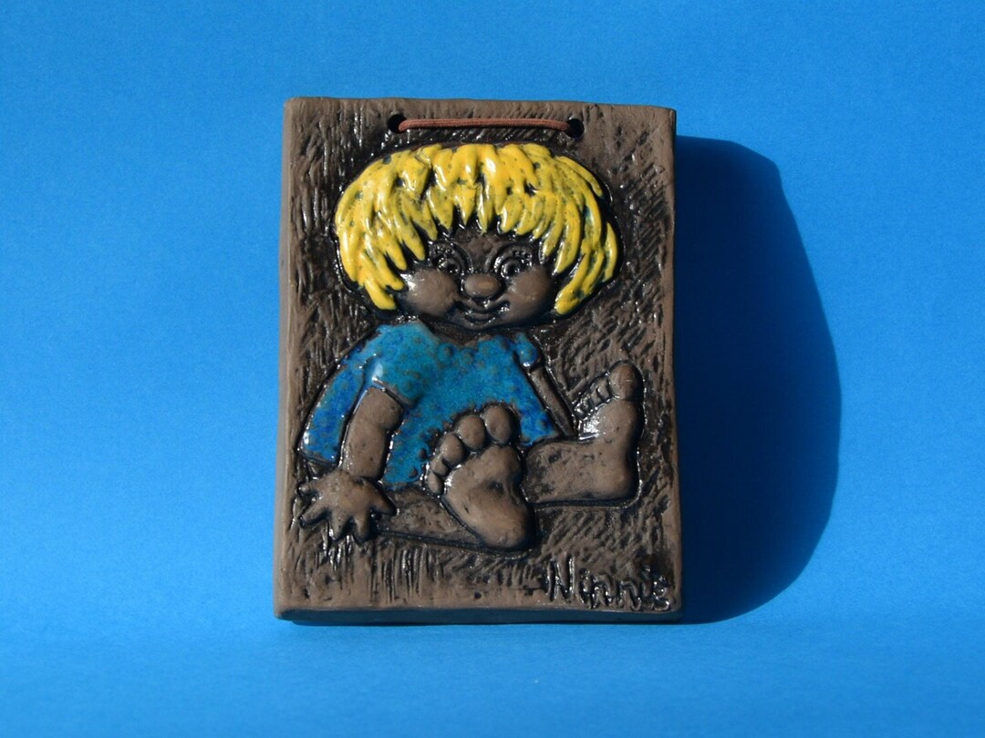 Scandinavian Wall Plaque, Atelier Ninnie Keramik, Sweden - Etsy