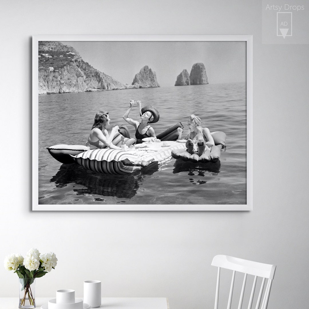 Vintage Capri Photo: Women Eating Spaghetti, Italian Pasta Print ...