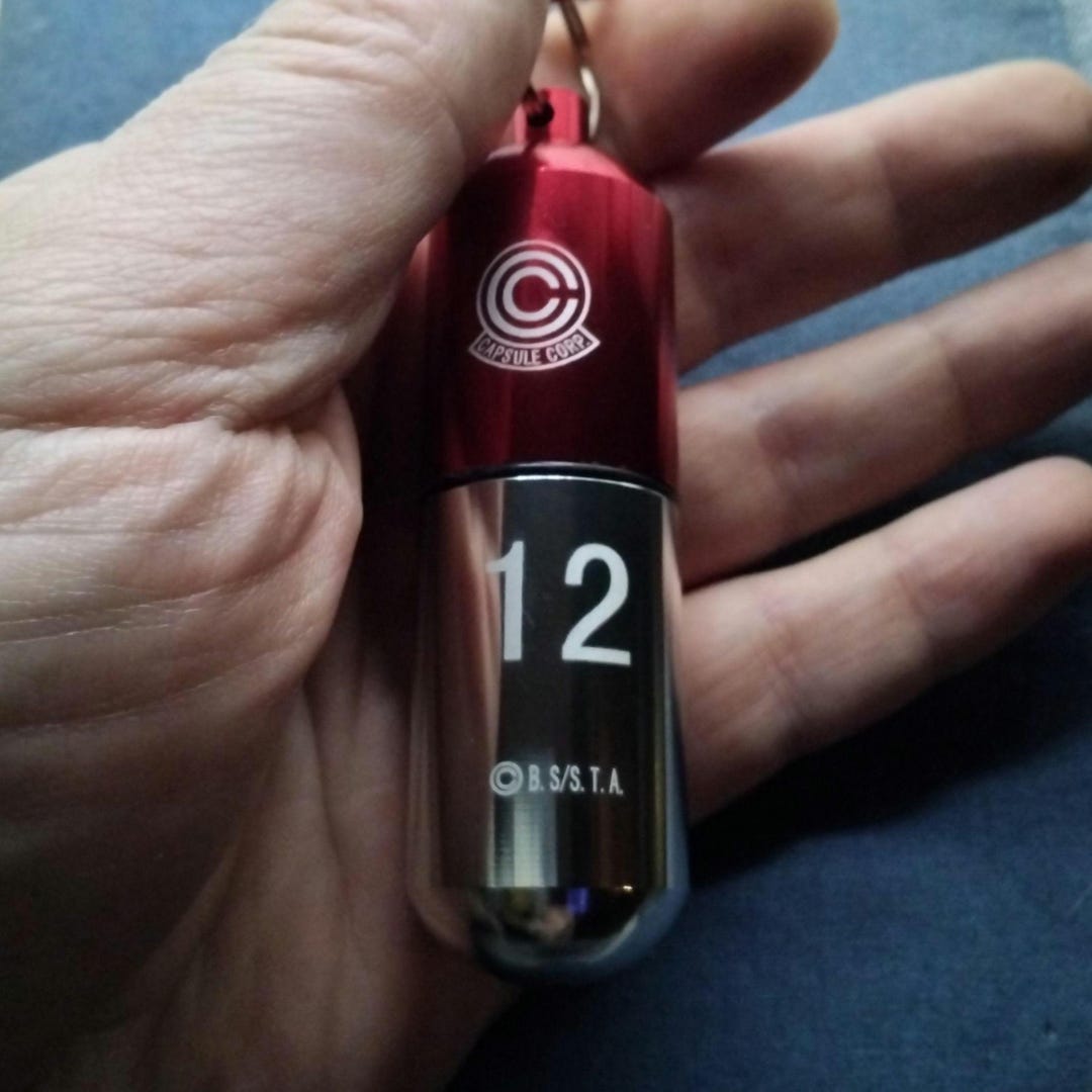 Cap Corp Stash Capsule/dbz Capsule Corp Stash Capsule Keychain 3 Inch 1 ...