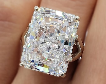 16x12mm Brilliant Radiant Cut Multi Stone Ring, 5A Quality Cubic ...