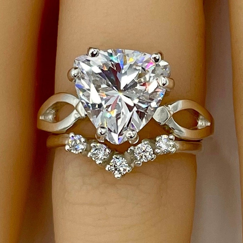 Trillion Ring - Etsy