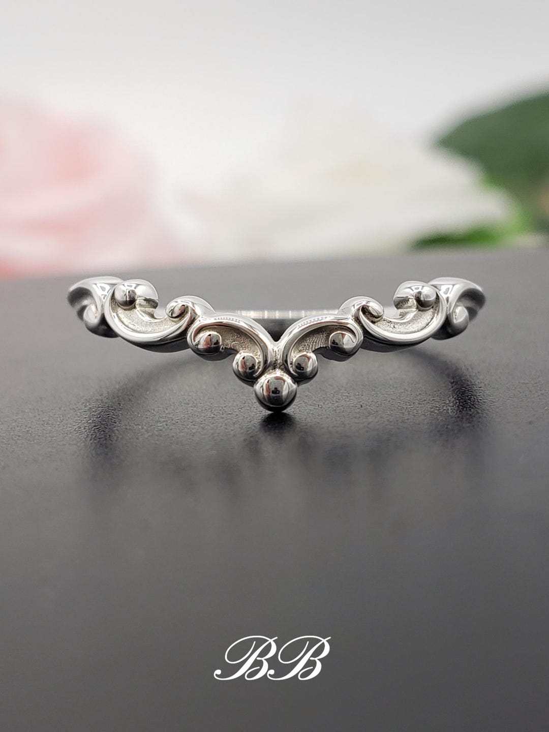 Scroll Contoured Plain Wedding Band - Etsy