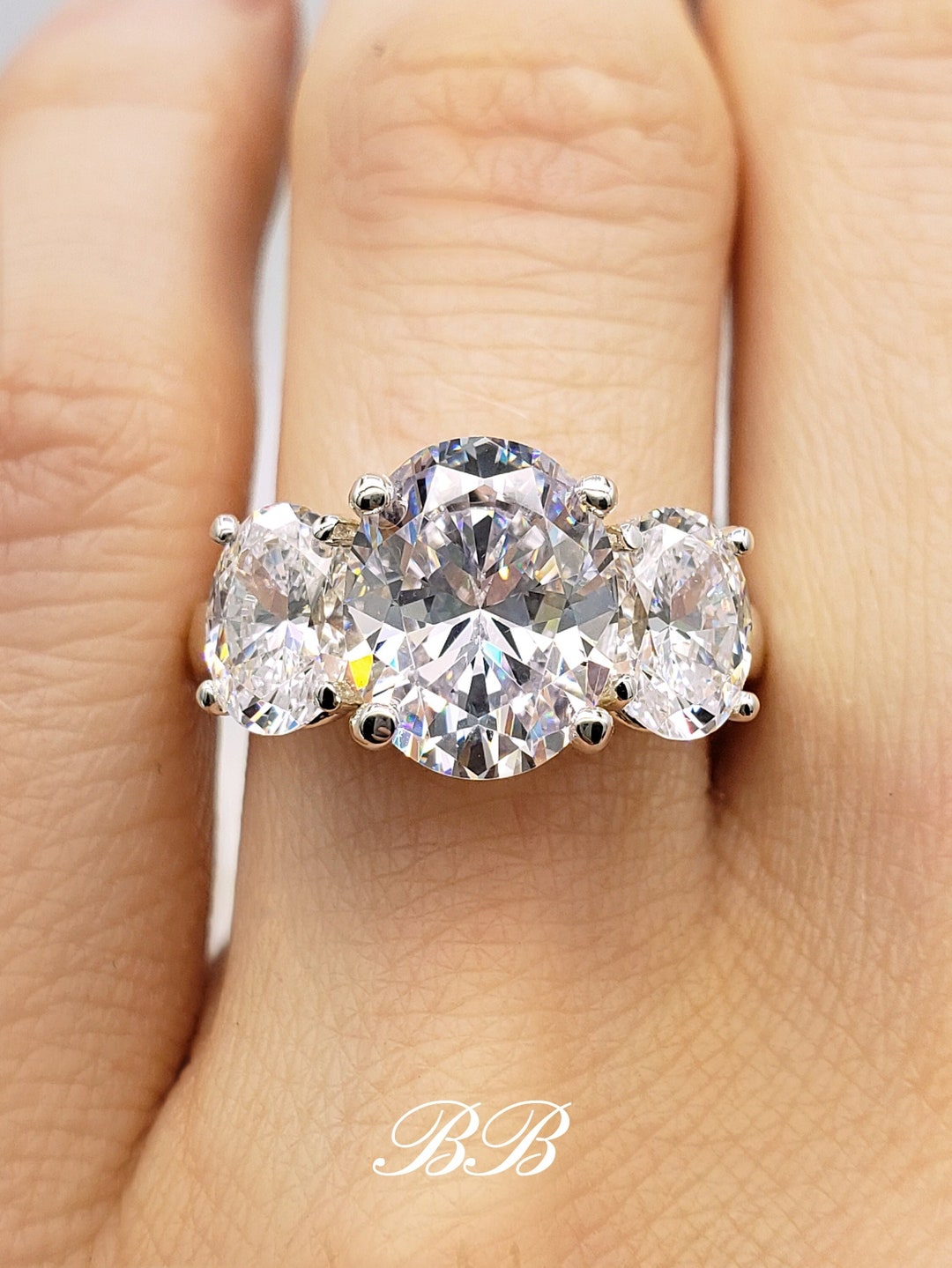 10x8mm - 16x12mm Oval Cut, Three Stone Engagement Wedding Ring, 6A ...