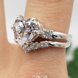 8mm - 10mm Heart Cut, Three Stone, Wedding Ring Set, V Contour Band, 6A ...