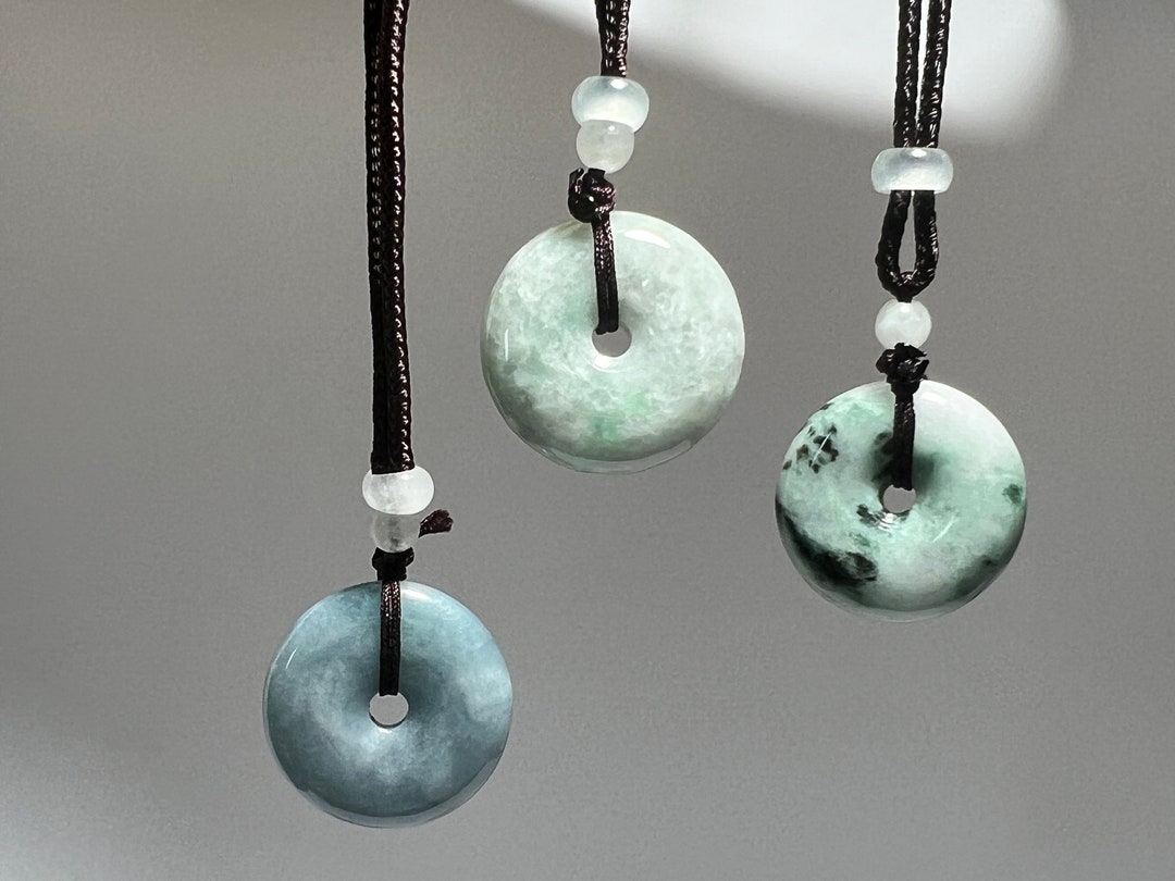Adjustable Jade Donut Shaped Necklace - Etsy