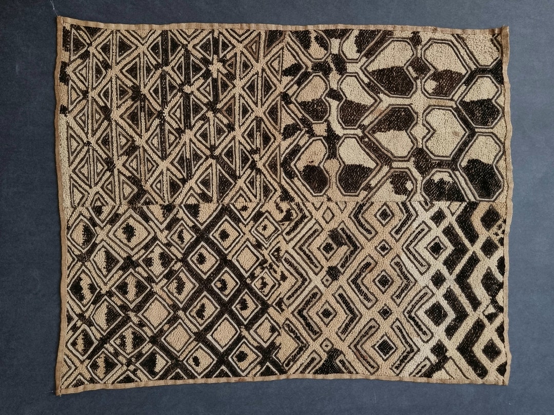 Old SHOOWA Raffia Mat CONGO * Kasai * Kassai * Traditional Textile Art * Cloth Velvet Plush ...