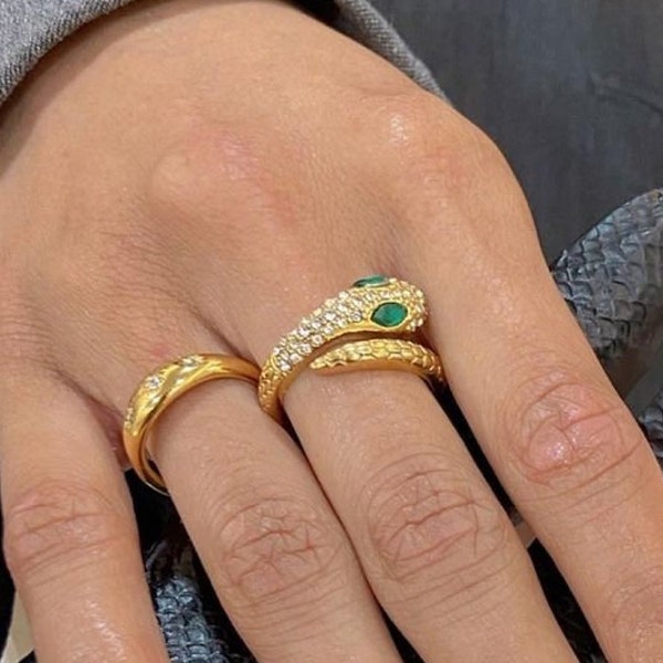 Green Snake Ring - Etsy UK