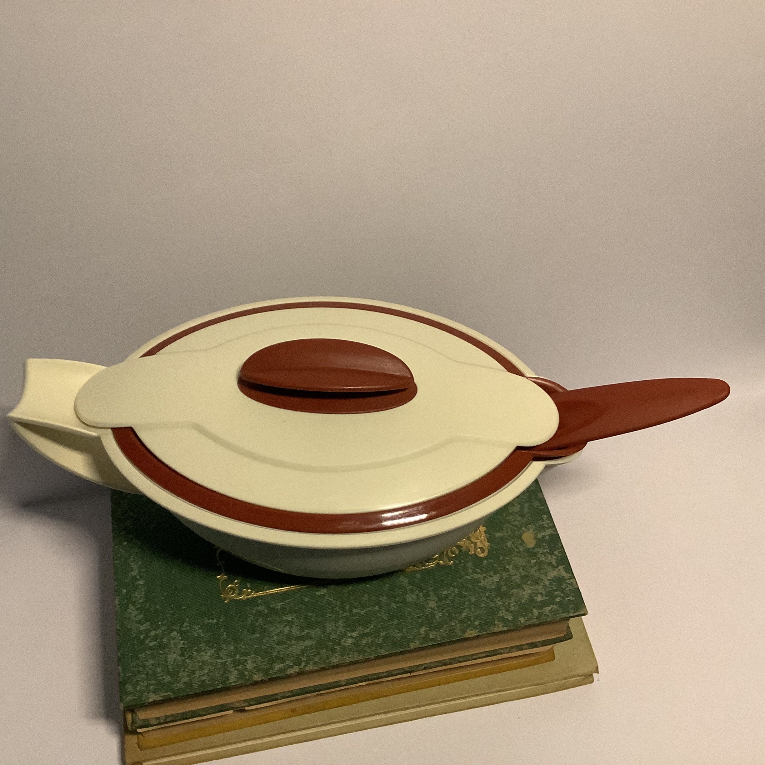 Vintage Tupperware 1970s Brown and Cream Gravy Boat With Original Ladle ...