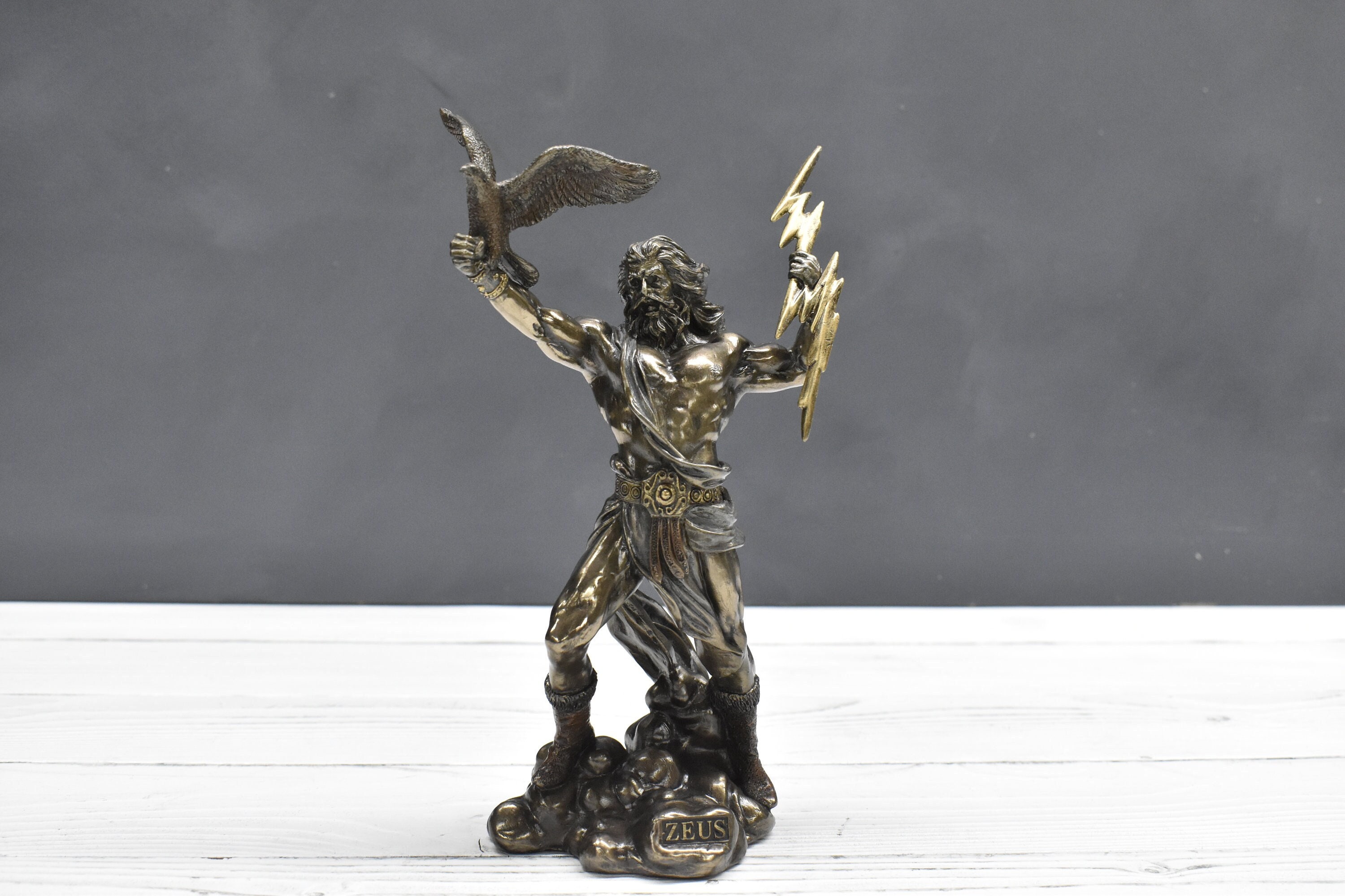 Zeus Eagle God Of War 3