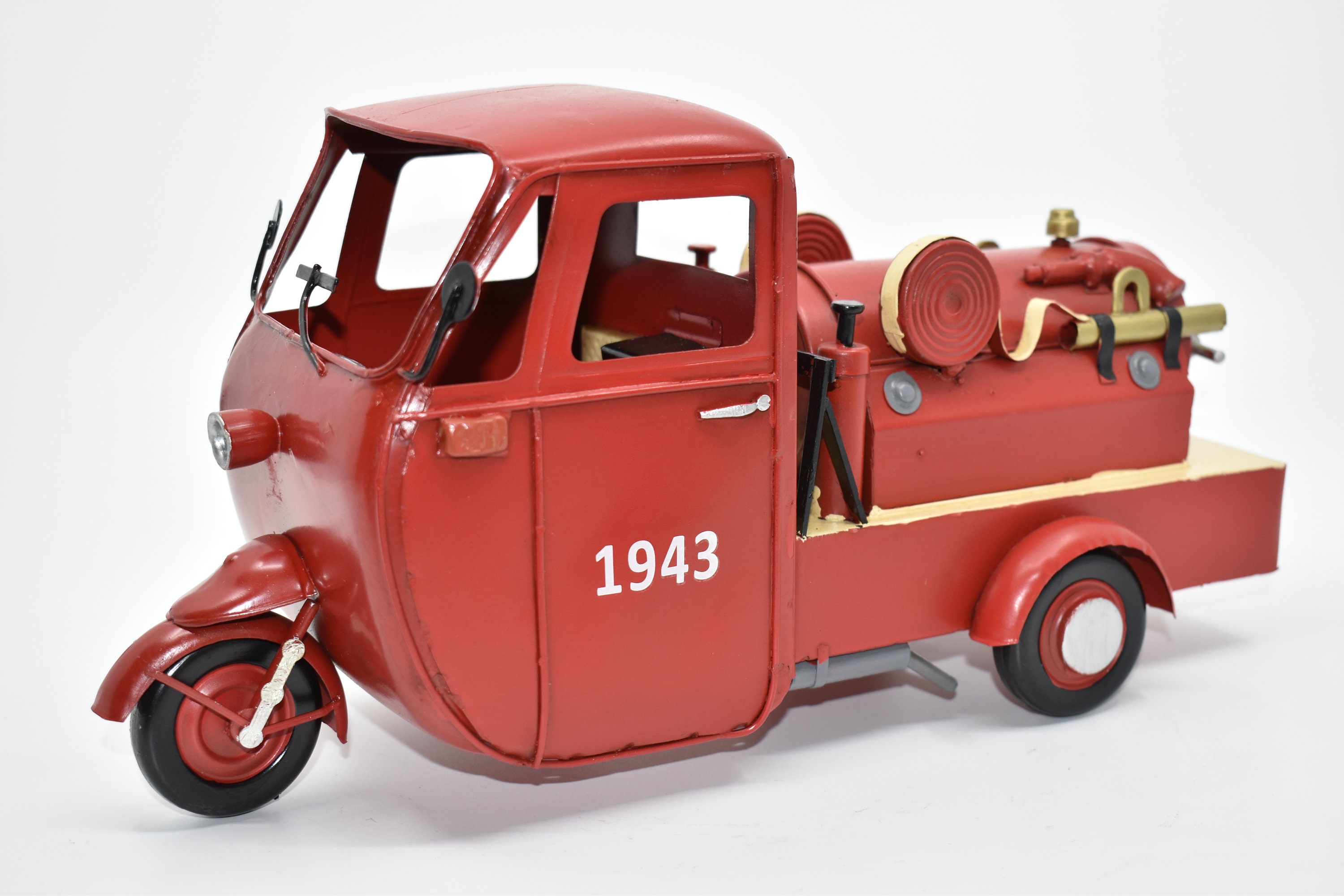 Vintage 1943 Fire Engine Metal Model Industrial Home - Etsy