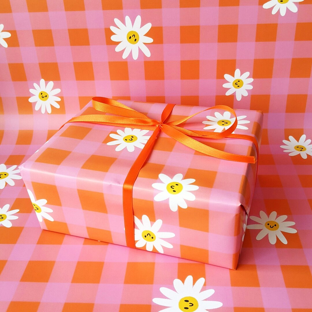 Daisies Gift Wrap, Gingham Wrapping Paper, Birthday, Present, Daisy ...