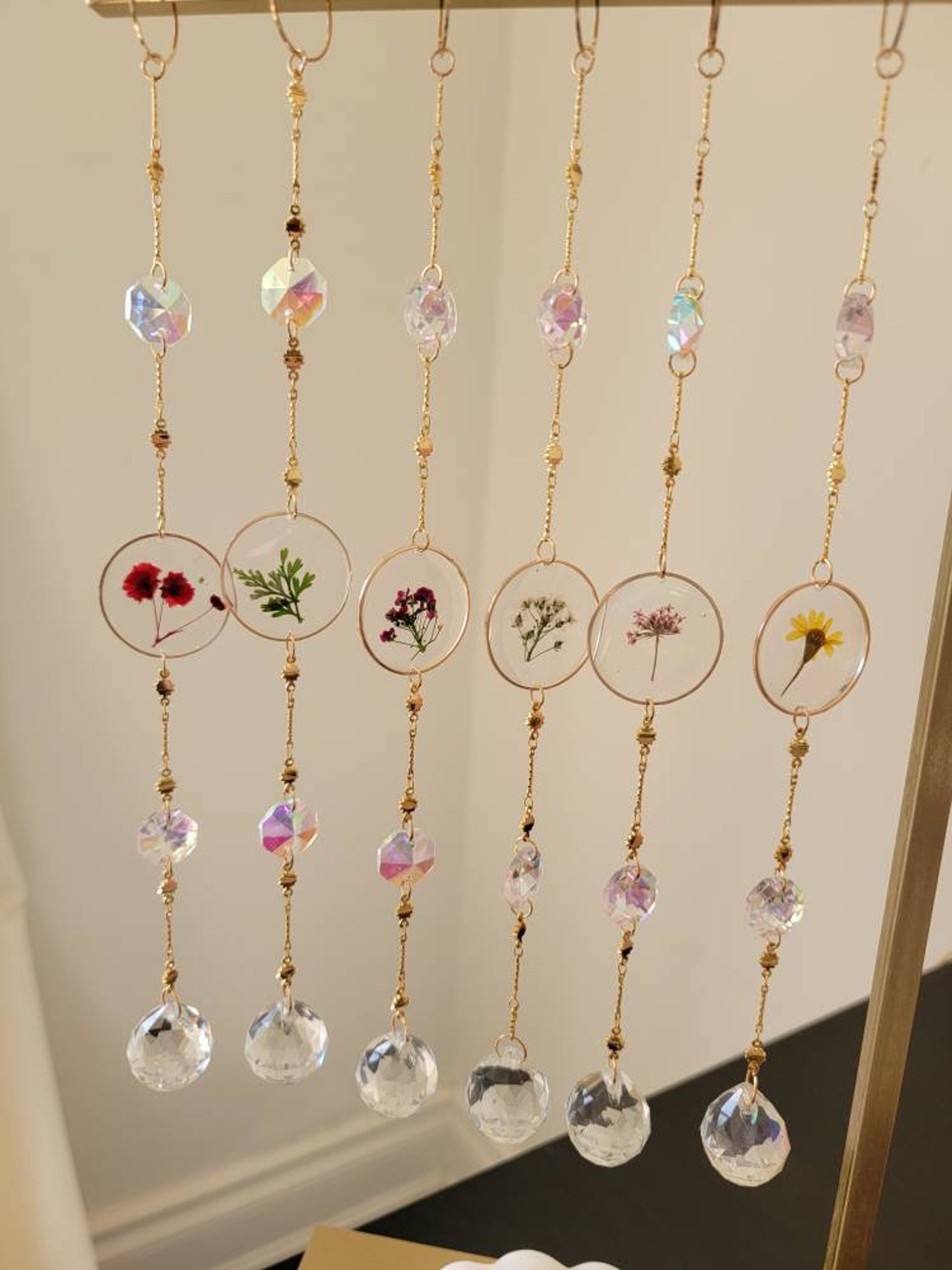 Handmade Pressed Floral Single Strand Suncatcher / Rainbow Maker ...