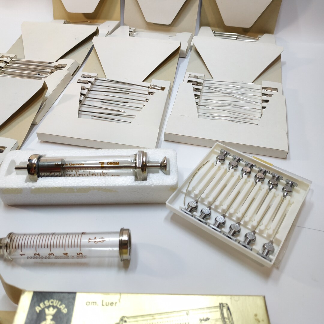 Vintage Medical AESCULAP KIT ! 5 Ml NEW Glass Syringe Reord + 5 Ml Luer ...
