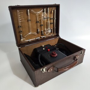 Rare VIOLET RAY MACHINE "ixu" / Ray Generator - Rare Medical Equipment ...