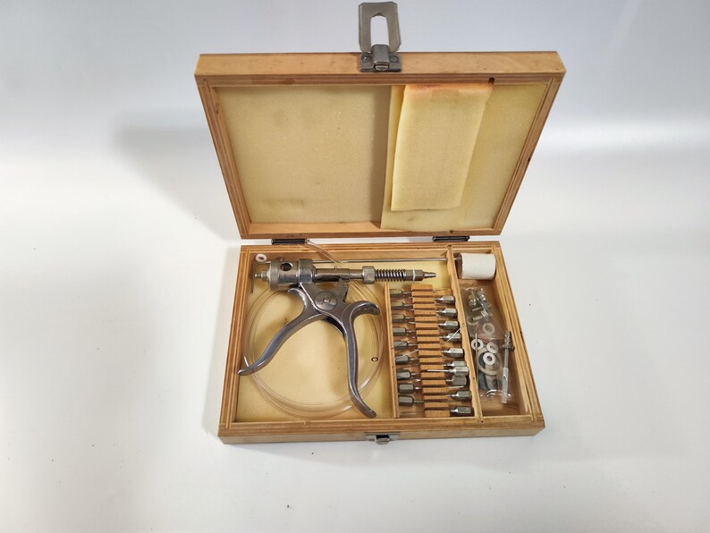 Antique Rare Medical Special Metal Syringe - Syringe Special and Rare ...