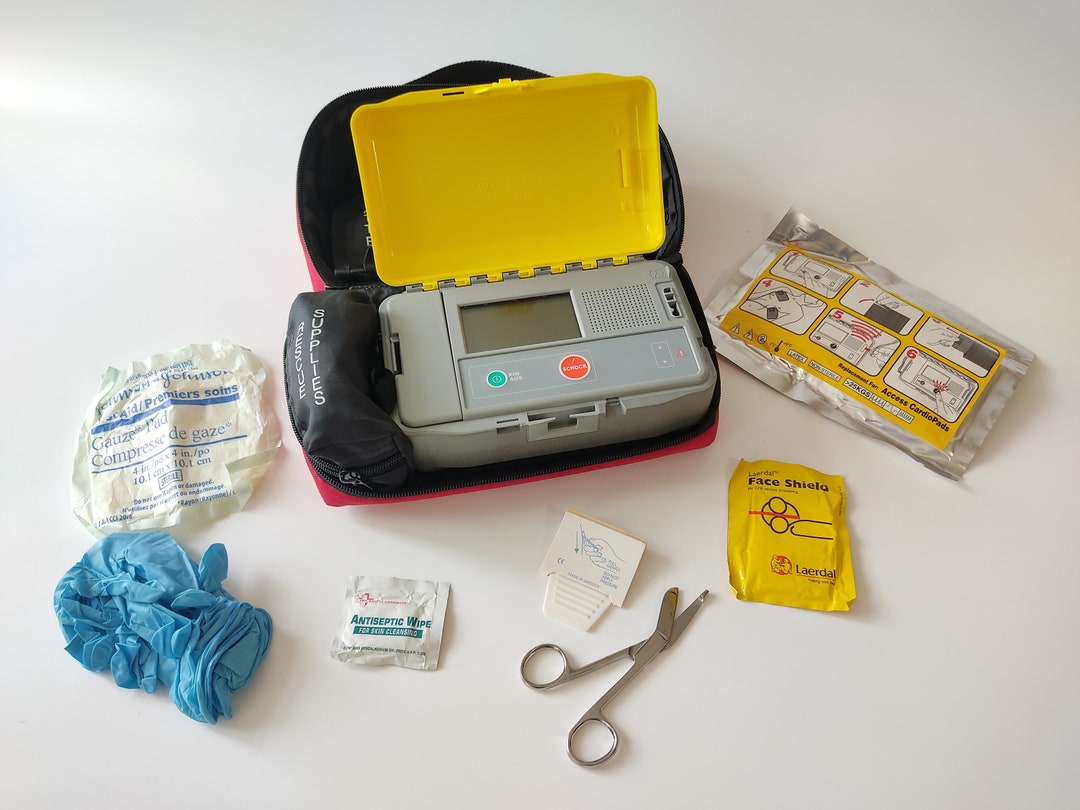 Rare Vintage Medical Defibrillator Equipment Hospital Rare Medical ...