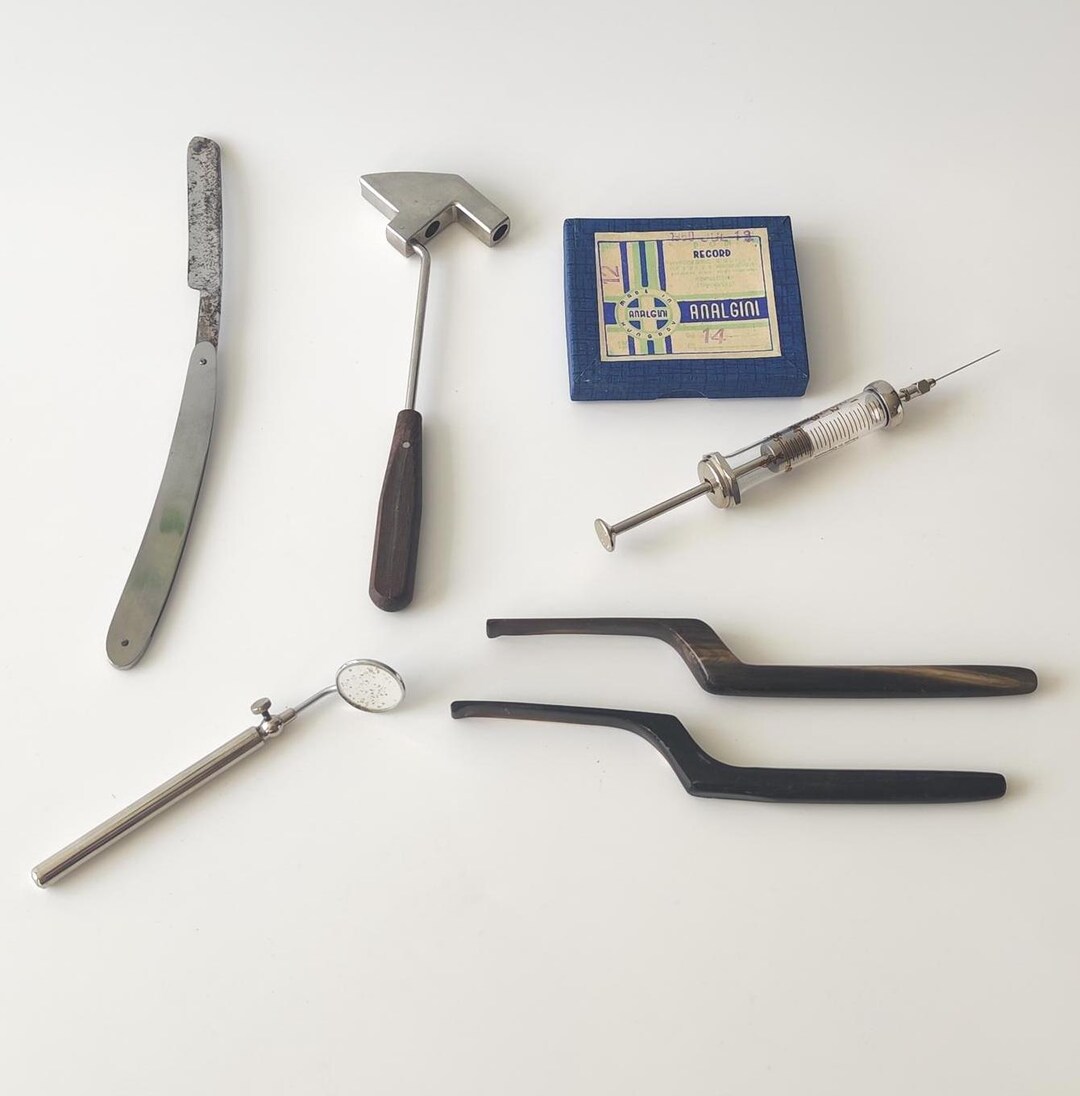 RARE MEDCIAL ANTIQUE Equipment - Medical Supplies Glass Syringe Vintage ...