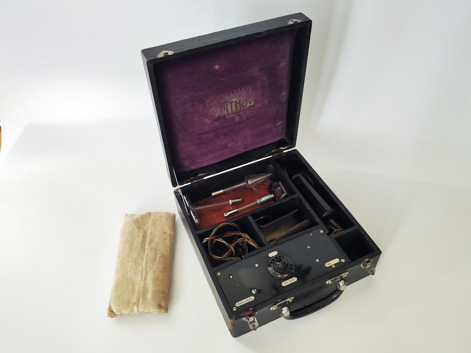 Rare VIOLET RAY MACHINE anthos / Ray Generator Rare Medical Equipment ...