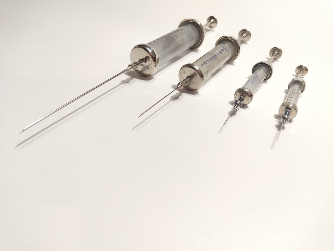 FREE&FAST SHIP Vintage Medical Glass Syringe Set Luer Needles Antique ...