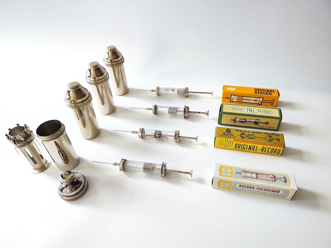 Brilliant Gift Rare Vintage Medical Tool New 10 Ml GLASS SYRINGE KIT 1 ...