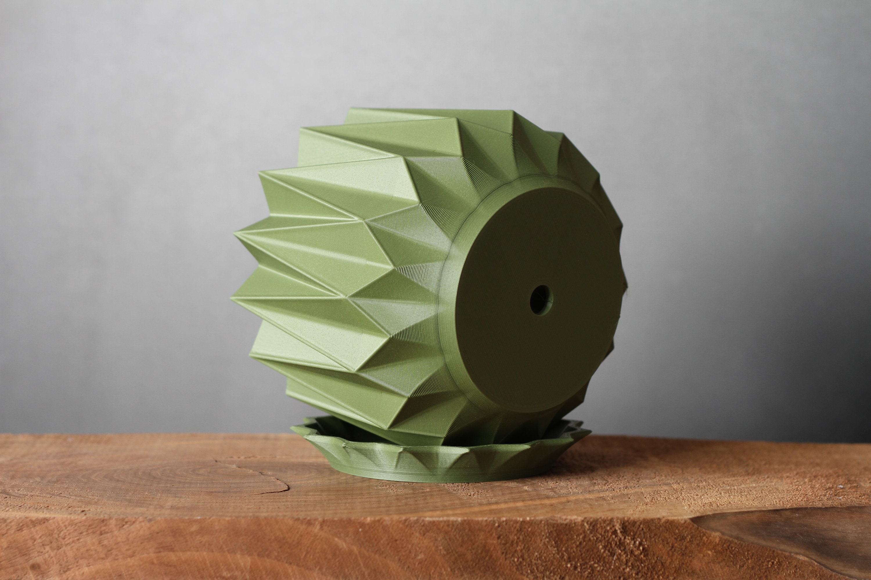 The Estrella Planter in Dark Green - Drainage Hole and Tray - Modern ...