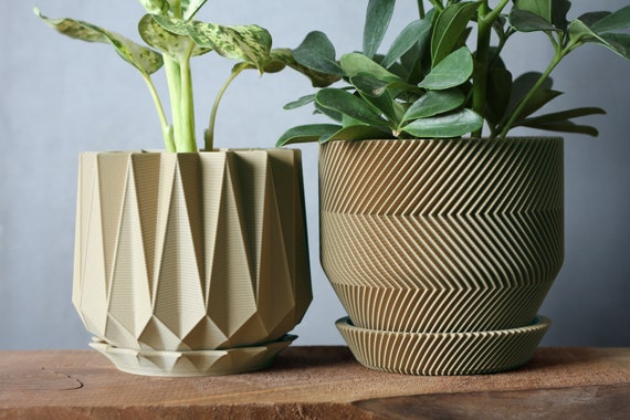 Pots with drainage holes store