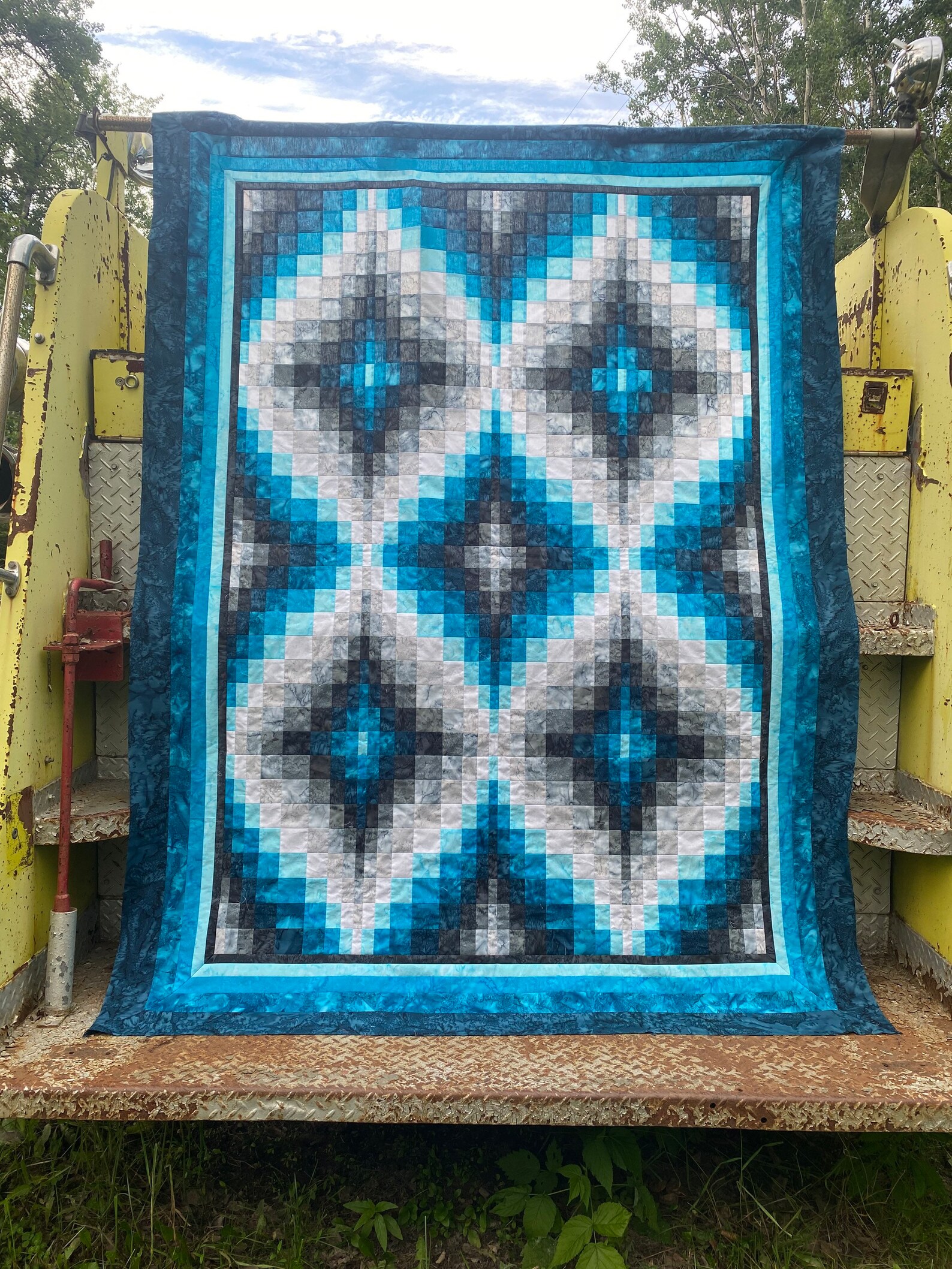 Fascinating Facets Bargello Quilt Pattern - Etsy