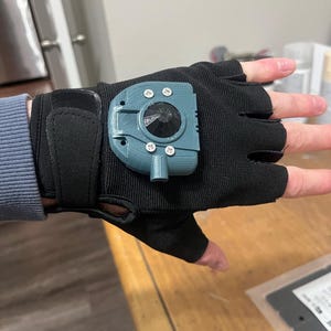 Fallout Pip Boy Cosplay Prop: Wearable 3D Printed Replica - Etsy