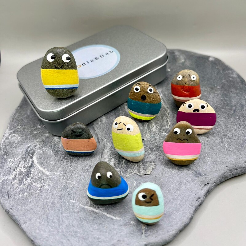 Pebble Face - Etsy UK