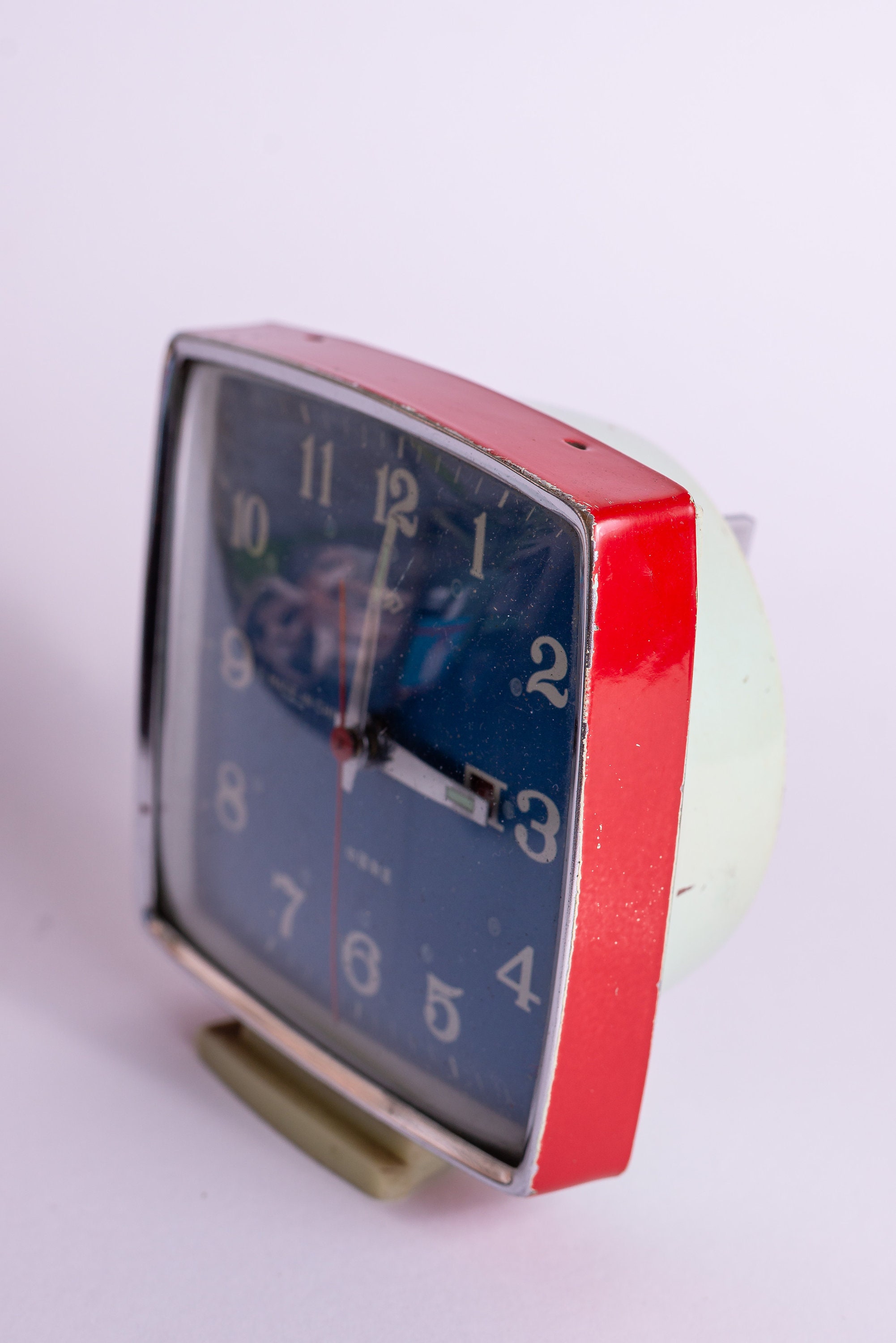 Vintage Chinese Alarm Clock Blue and Red Color 1970's - Etsy