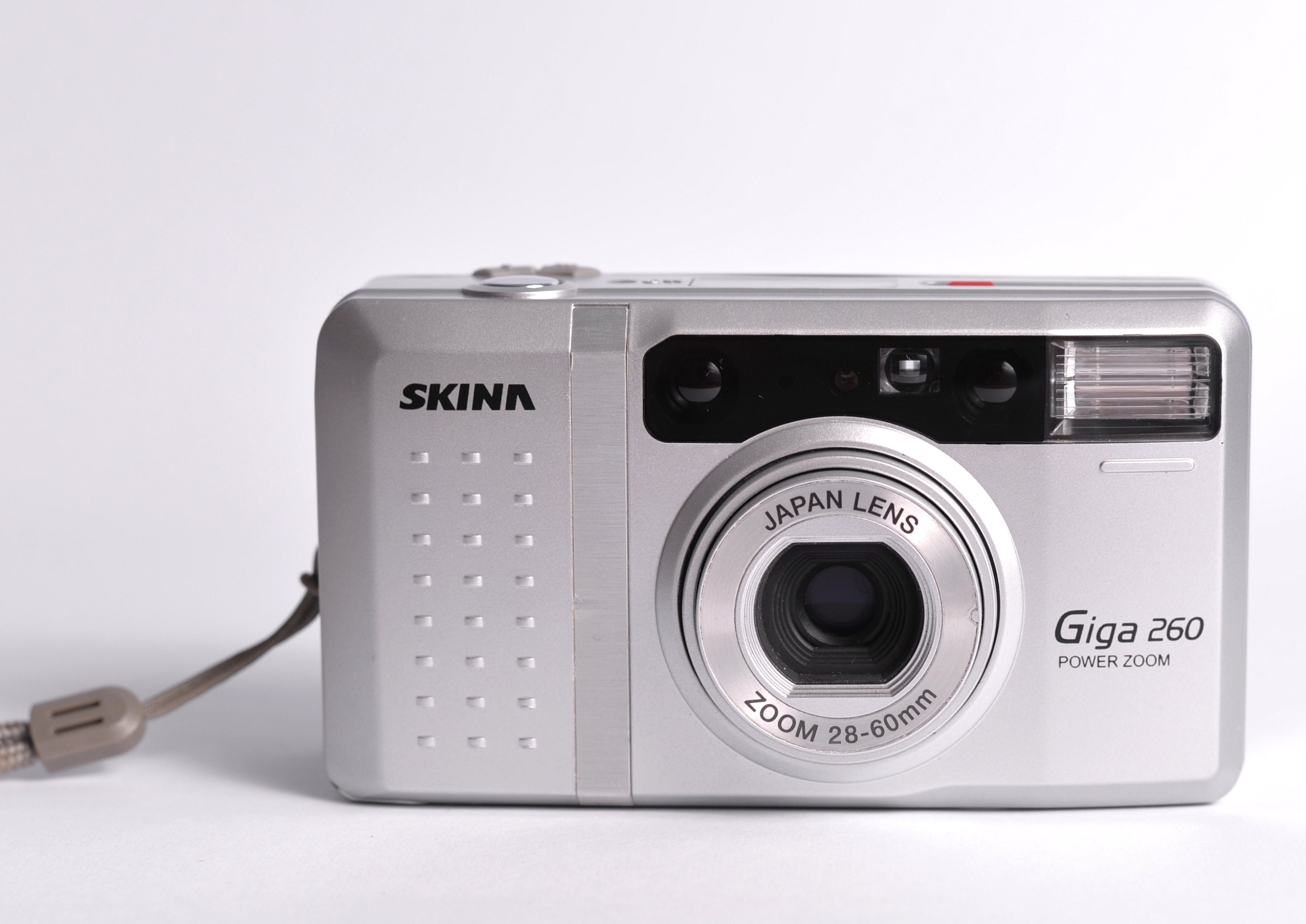Skina Giga 280 - 35mm - Point and Shoot Film Camera With a 38-80mm Zoom ...
