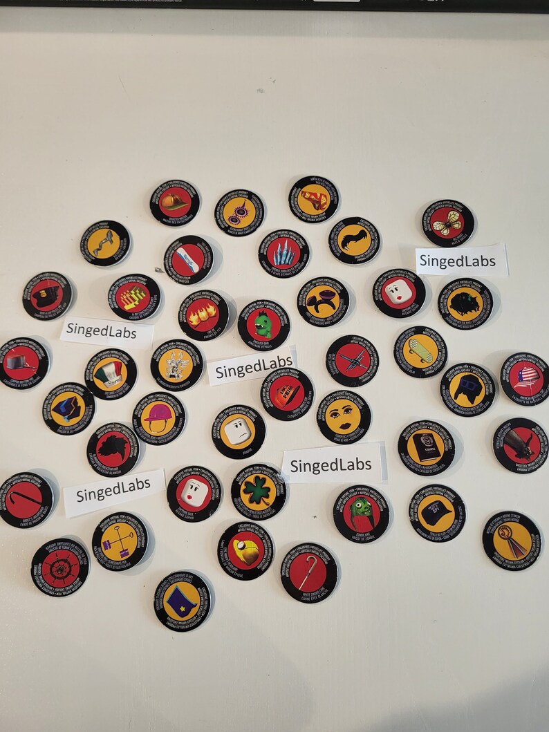 Roblox 3 RARE RANDOM Virtual Code SURPRISE Pack World Wide - Etsy