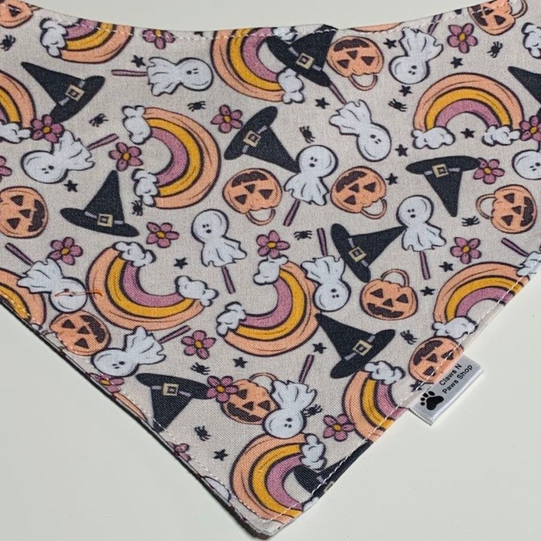 Retro Halloween Pet Bandana, Witch Hat Pet Bandana, Pastel Reversible ...