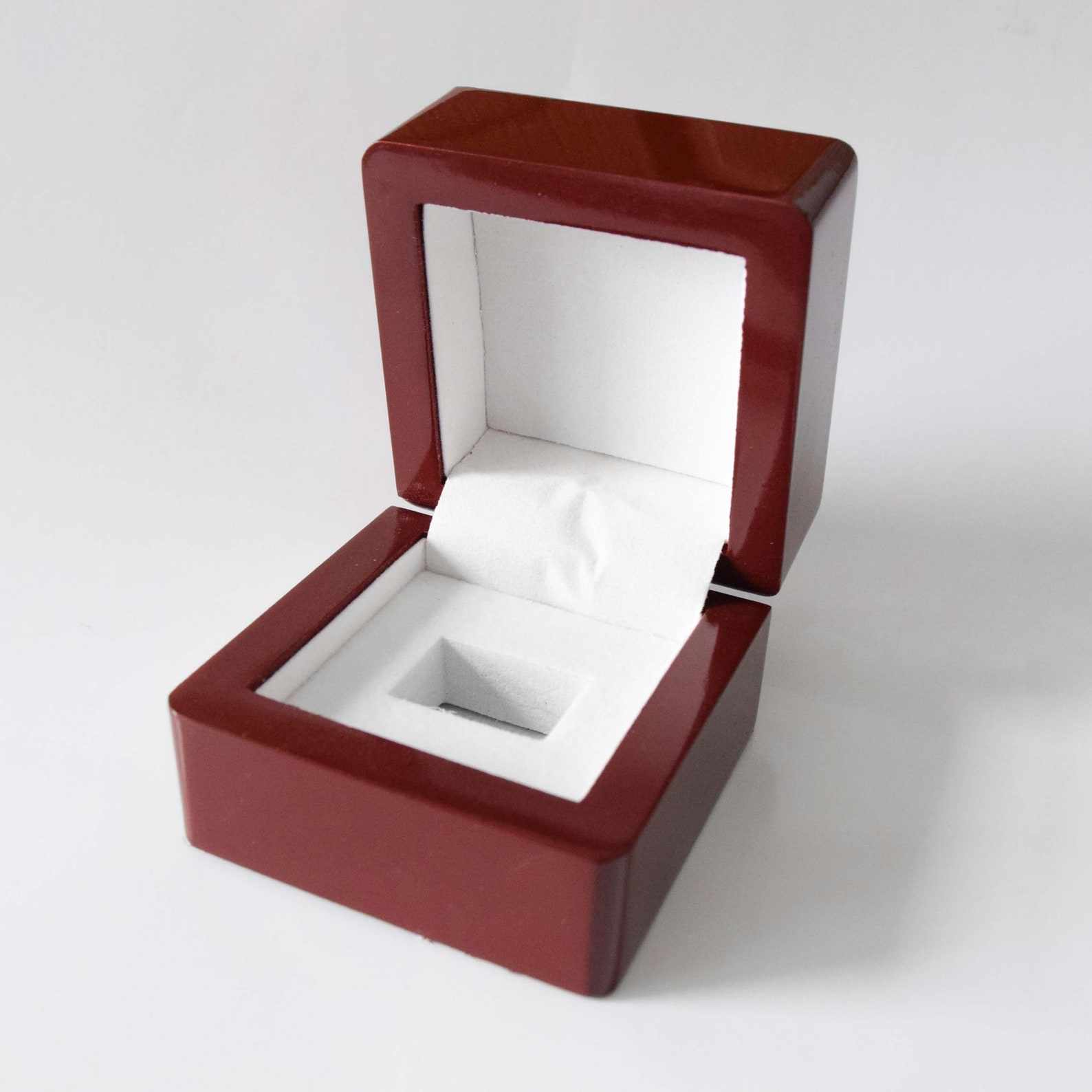 Cherry Wood Championship Ring Display Box (1 Ring Slot) - Etsy