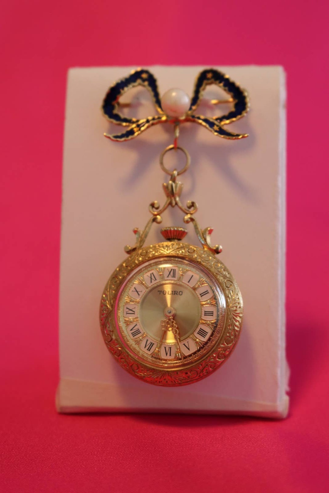 18k Toliro Vintage Lapel Watch, Ladies Pendant Watch, Vintage Old Plate ...