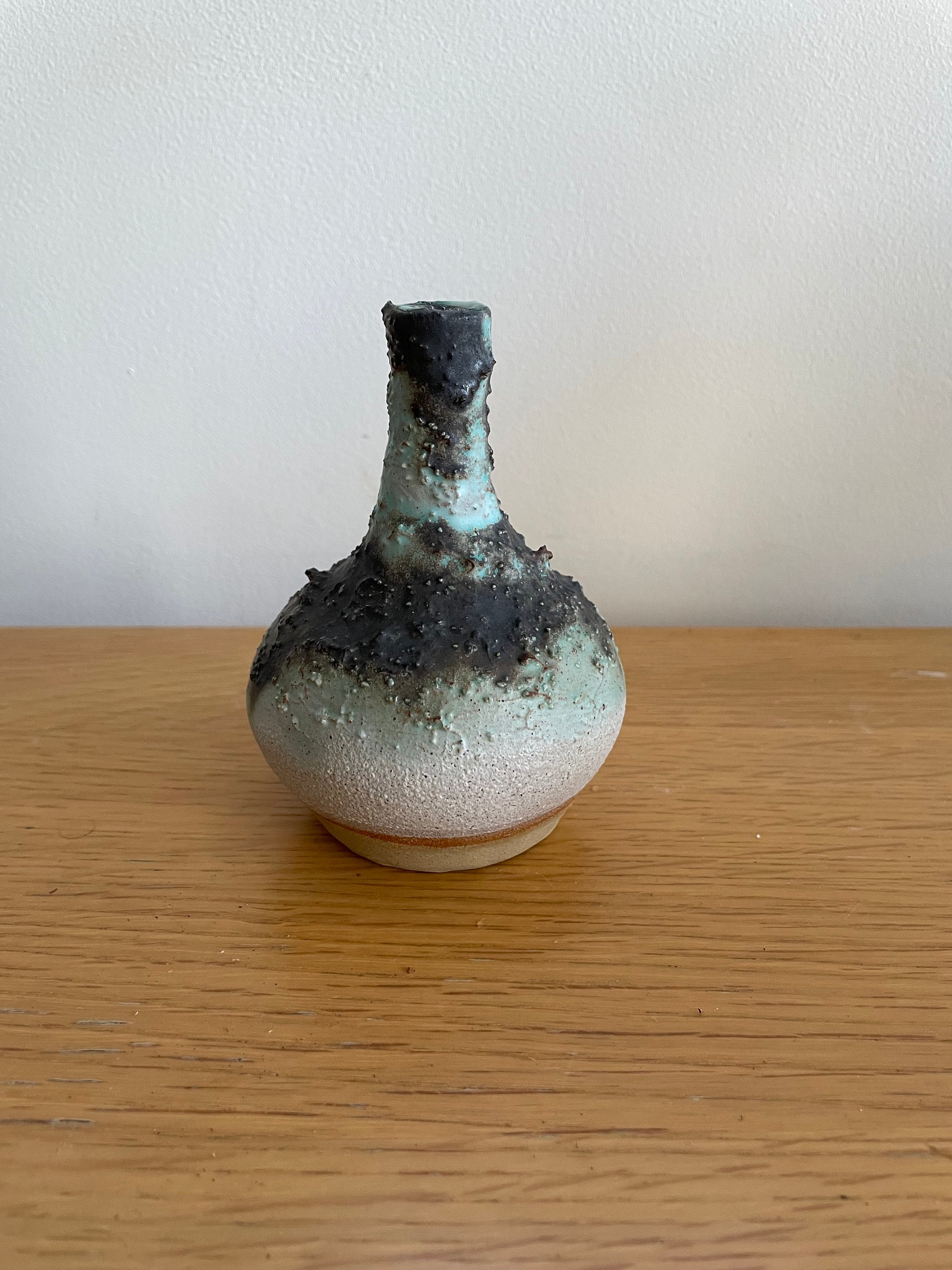 Wheel-Thrown Bud Vase Vases Home & Living etna.com.pe