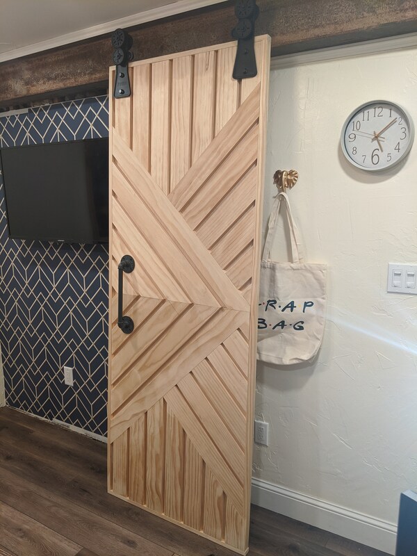 Modern Geometric Barn Door - Etsy Canada