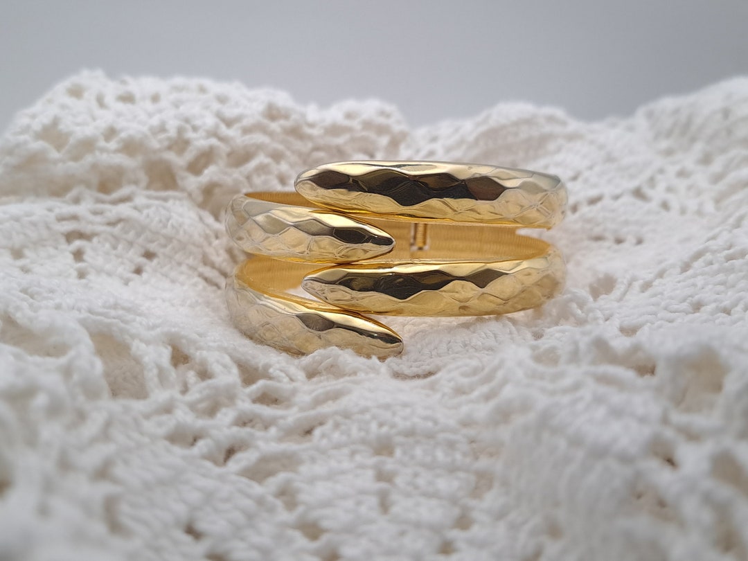 Gold Hinged Claw Cuff Bracelet - Etsy
