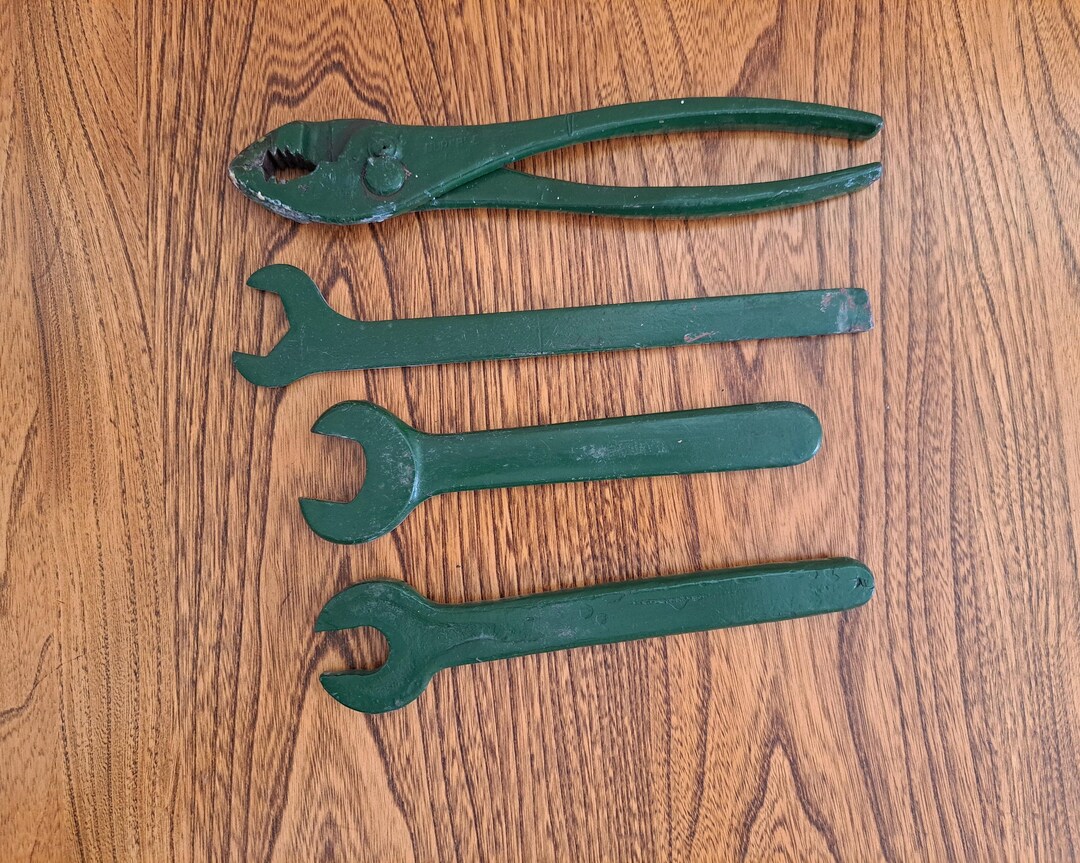 Vintage 4 Piece Lot Steel Iron Hand Tools Painted Green - Etsy