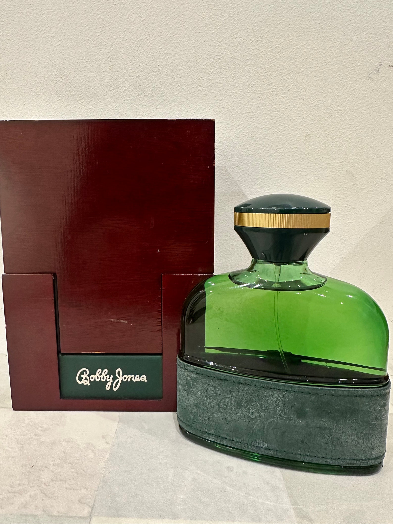 Bobby Jones Men Cologne 4.2 Oz Wooden/cuir Case. Luxury Limited Edition ...