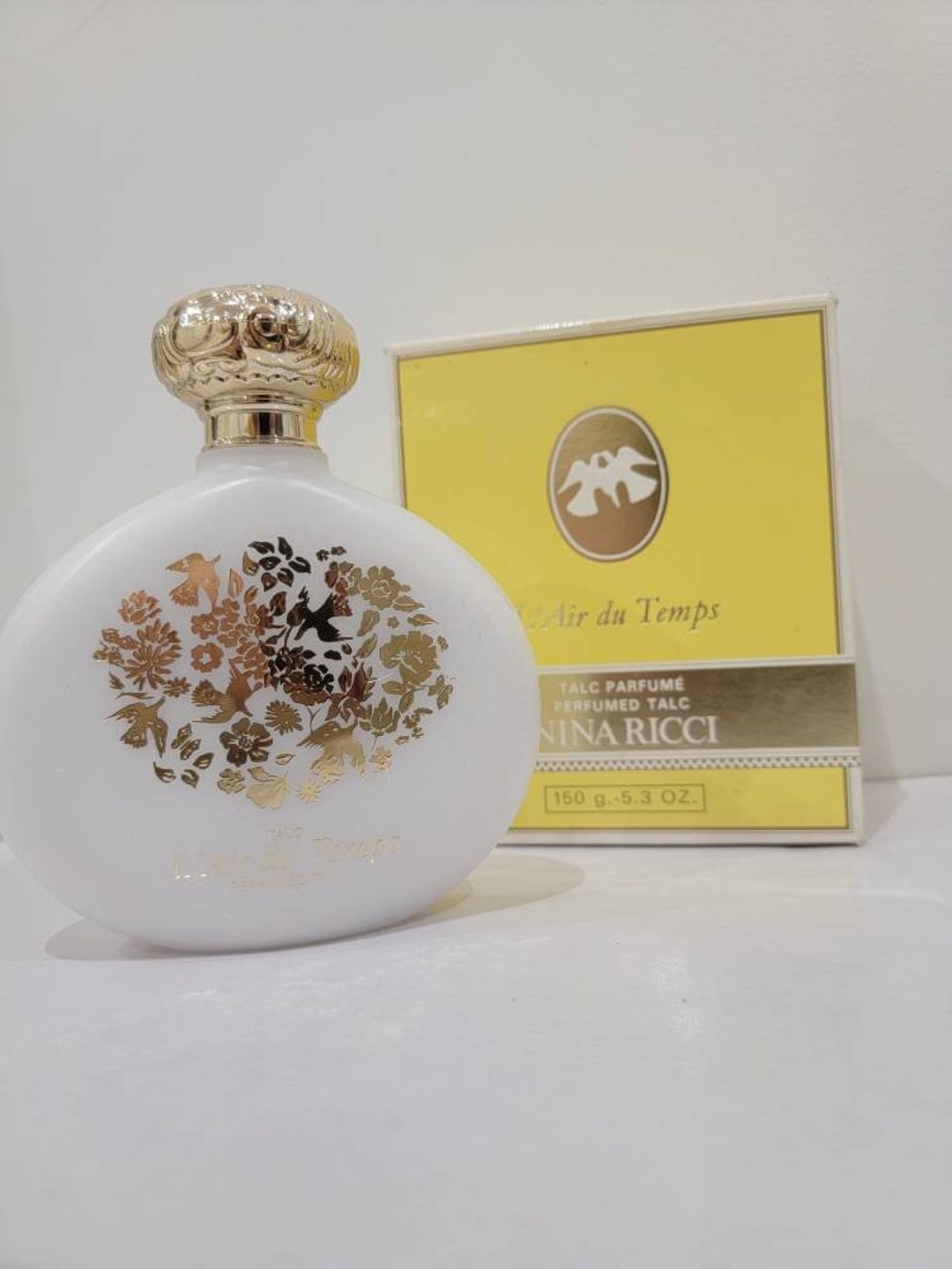 Lair Du Temps Nina Ricci Perfume Powder/talc 150 G. Vintage 1980. - Etsy