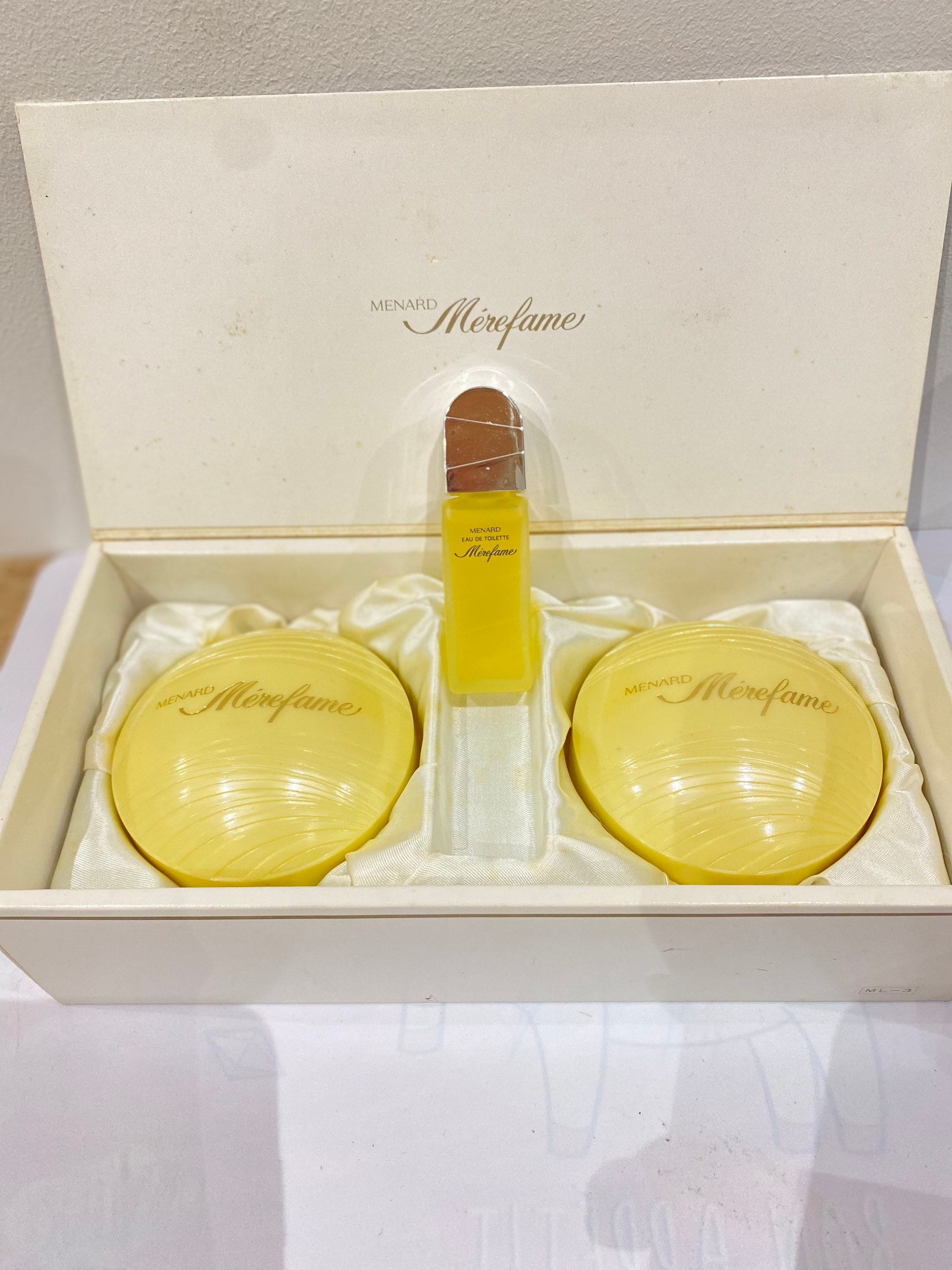 Merefame Menard Perfume Gift Set - Edt 20 Ml and Savon (2x100 G ...